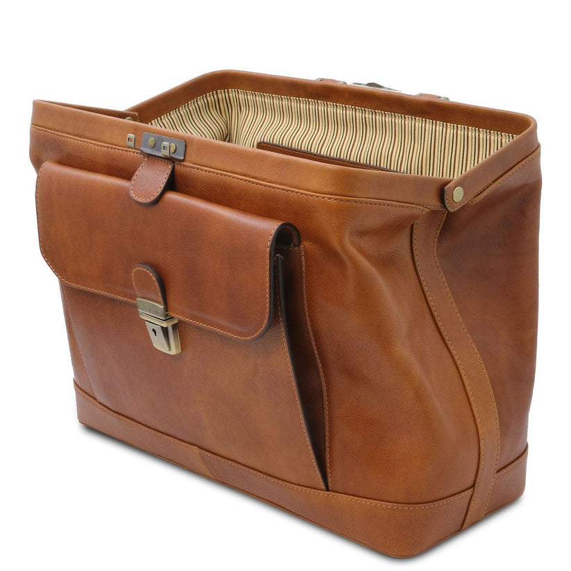 Italian Leather Doctor Bag | Timeless Elegance & Functionality – San ...